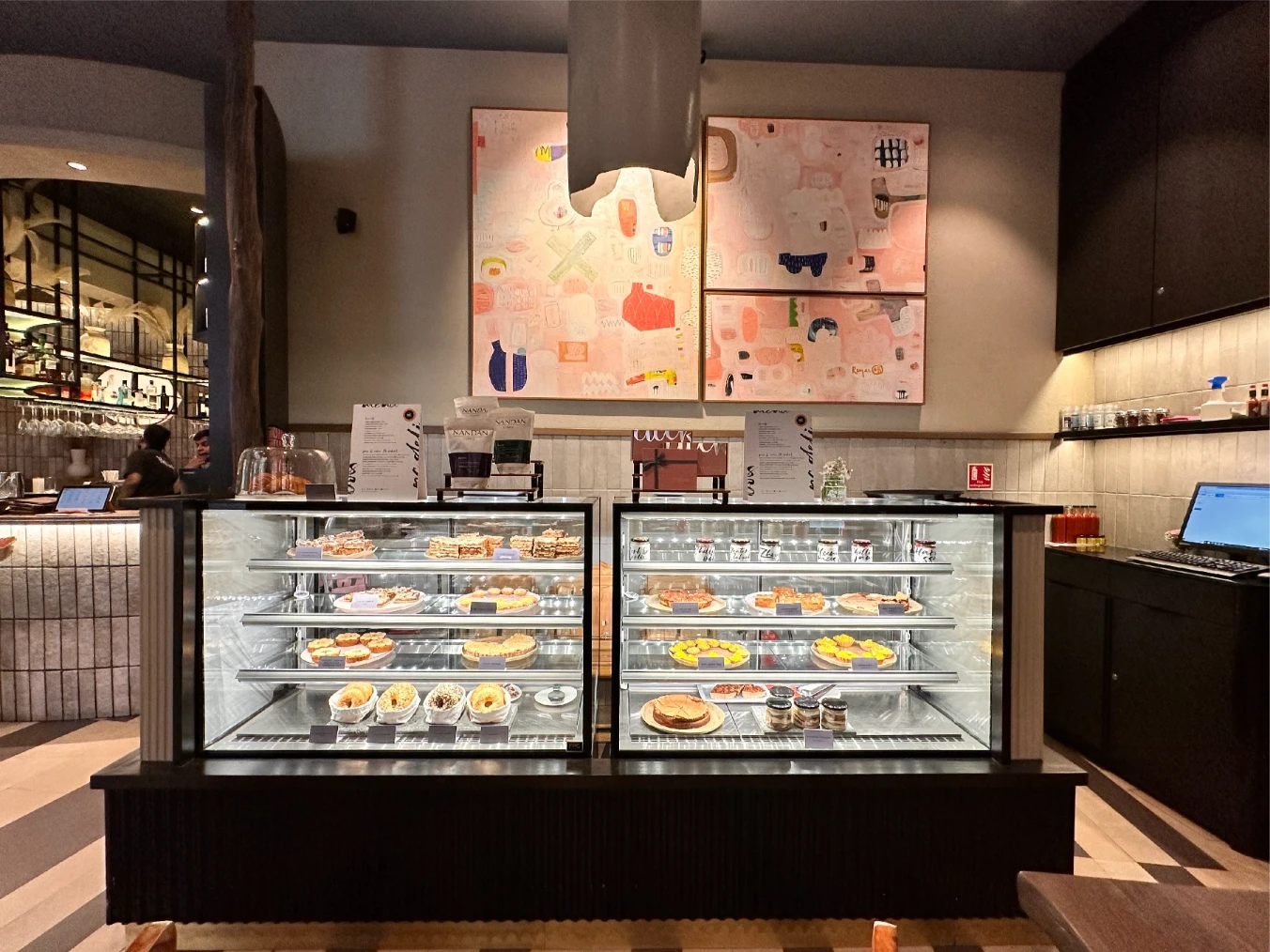 Superior #1 food display cabinets: Antarctica Equipment